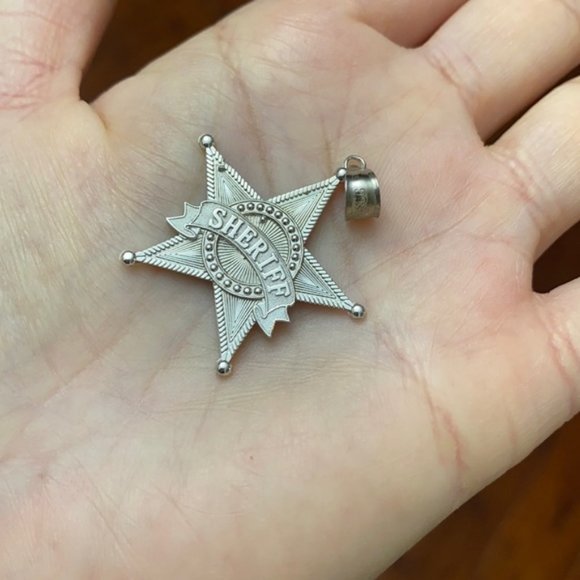 Element Shine | Jewelry | K Solid Gold Star Sheriff Badge Public Public ...